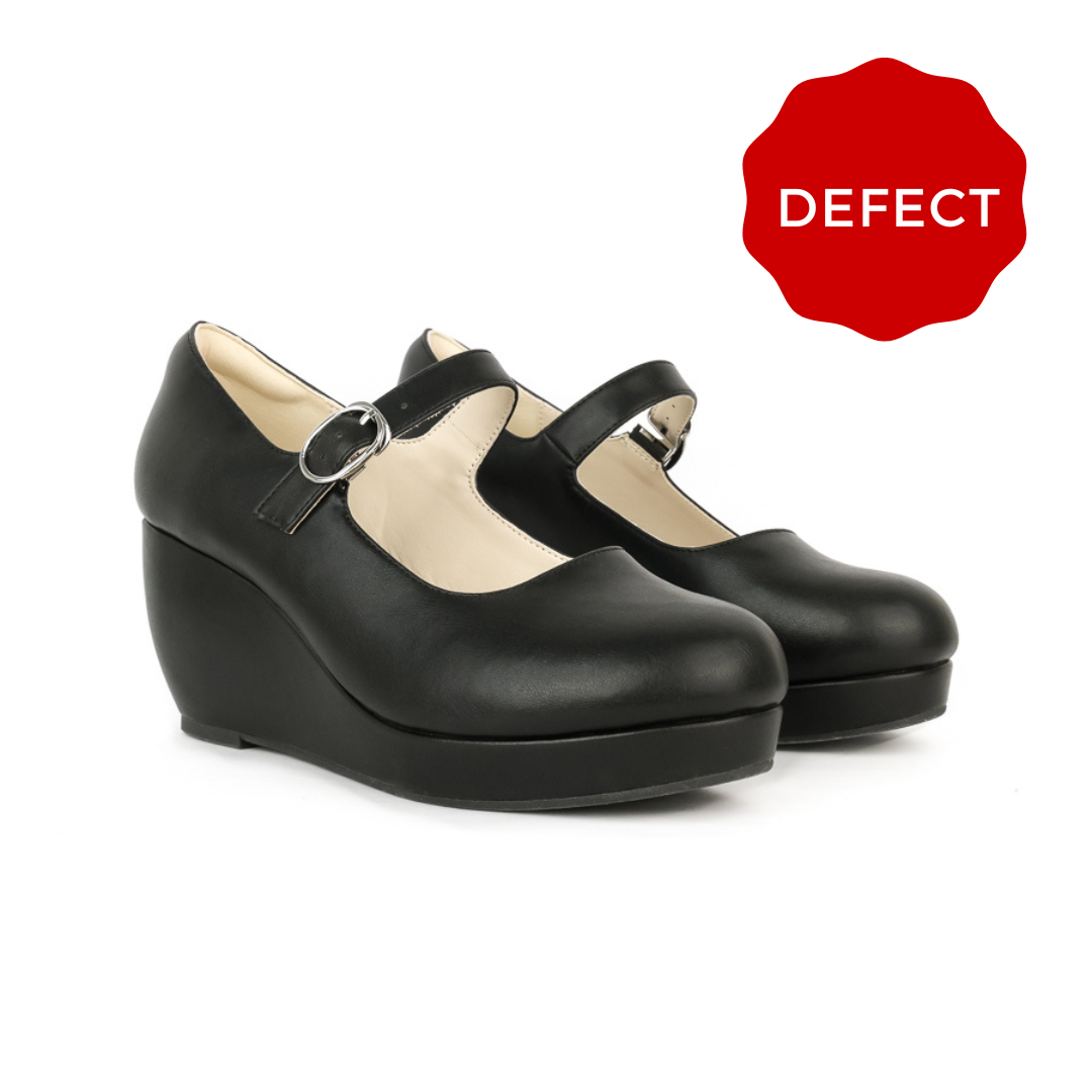 Defect Ruby Mary Jane Buckle Wedge – Madre